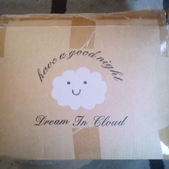 Dream Cloud | Bedding | Elegant White Bedding Comforter | Poshmark